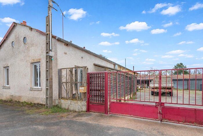 Maison à vendre - Mennetou-sur-Cher - 5 pièces - 2 chambres