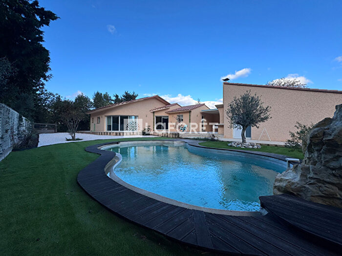 Maison à vendre - Saint-Estève - 6 pièces - 4 chambres