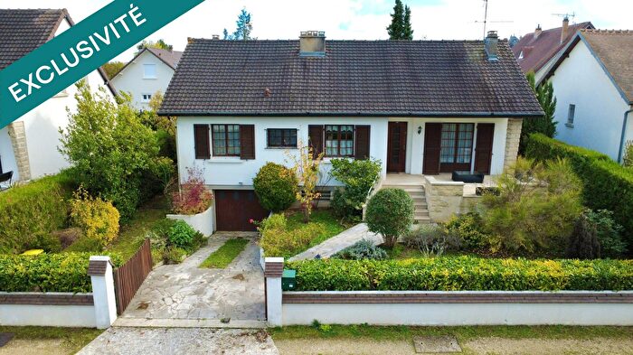 Maison à vendre - Orry-la-Ville - 6 pièces - 4 chambres