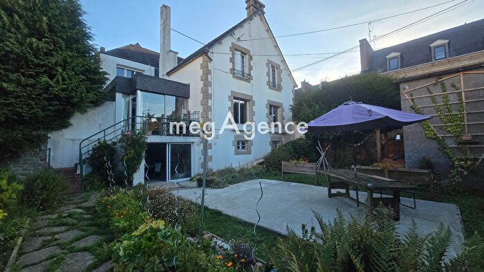 Pontivy, Centre-ville, Blavet : Maison 8 pièces à vendre