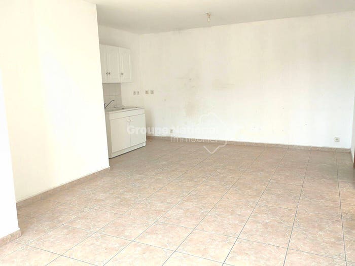 Centre Ville, Le Pontet - Appartement 2 pièces à louer