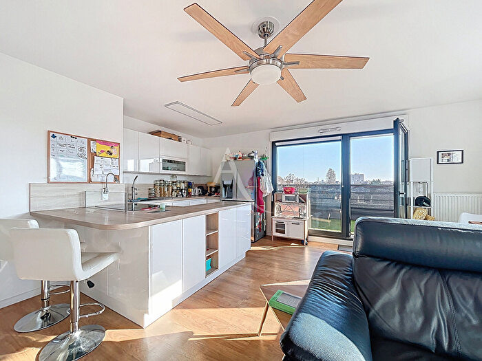 Appartement à vendre - Colombes, Fossés Jean Bouvier - 3 pièces - 2 chambres