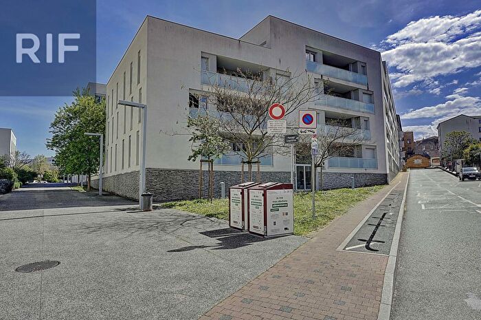 Villefranche-sur-Saône, Centre-ville - Appartement 2 pièces à vendre