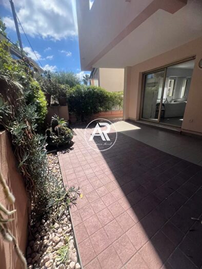 Appartement 3 pièces à vendre à Roquebrune-Cap-Martin, Carnolès, Gare, Cap Azur