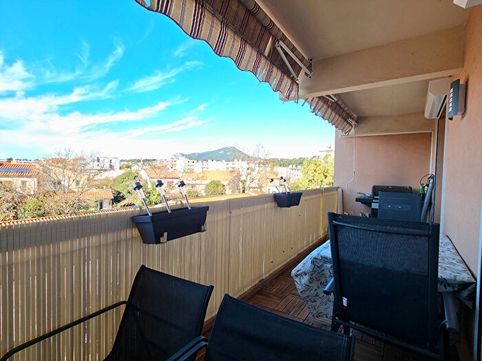 Appartement à vendre - La Garde, Le Village - 4 pièces - 3 chambres