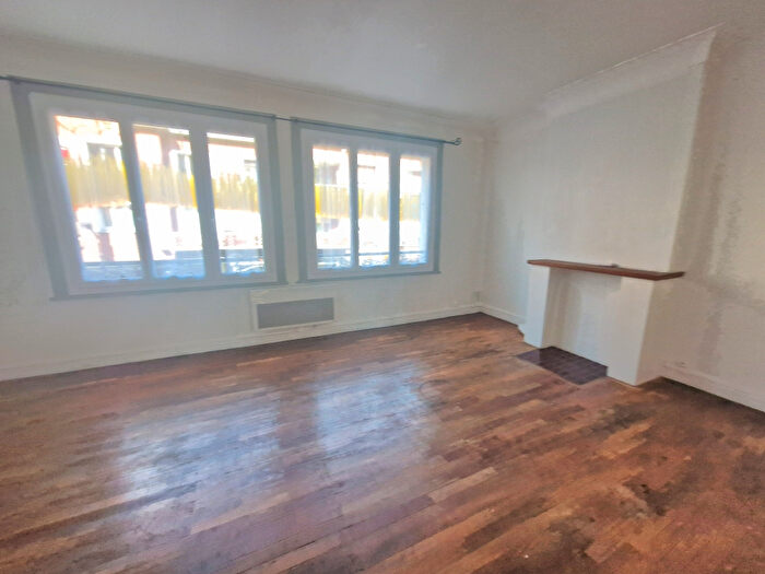 Calais, Calais-Nord : Appartement 2 pièces à louer
