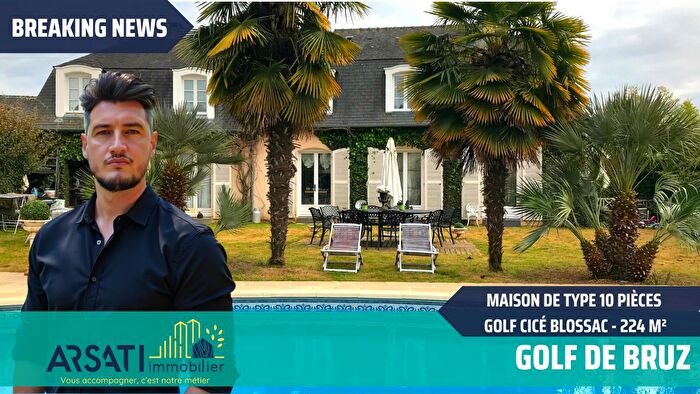 Maison à vendre - Bruz, Golf, La Giraudais - 10 pièces - 8 chambres