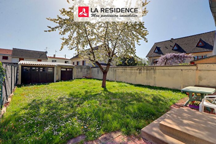 Beauchamp : Maison 5 pièces à vendre