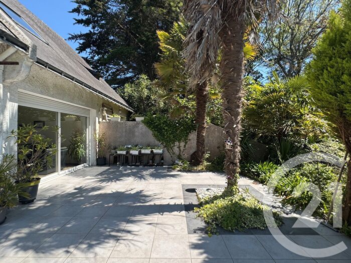 Maison à vendre - Saint-Lyphard - 8 pièces - 5 chambres