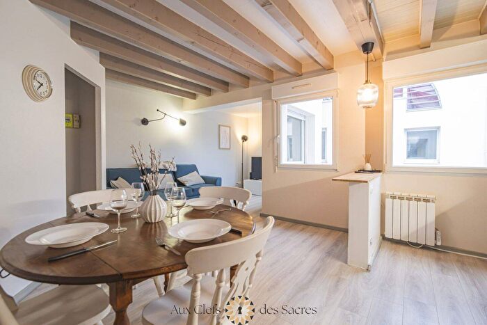 Appartement à louer - Barbâtre-Saint Remy-Verrerie, Reims - 3 pièces - 2 chambres