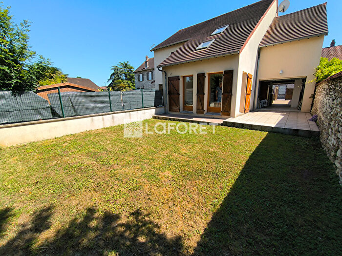 Maison 4 pièces à vendre à Limetz-Villez
