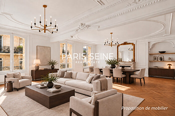 Paris 6ème, Saint-Placide : Appartement 5 pièces à vendre