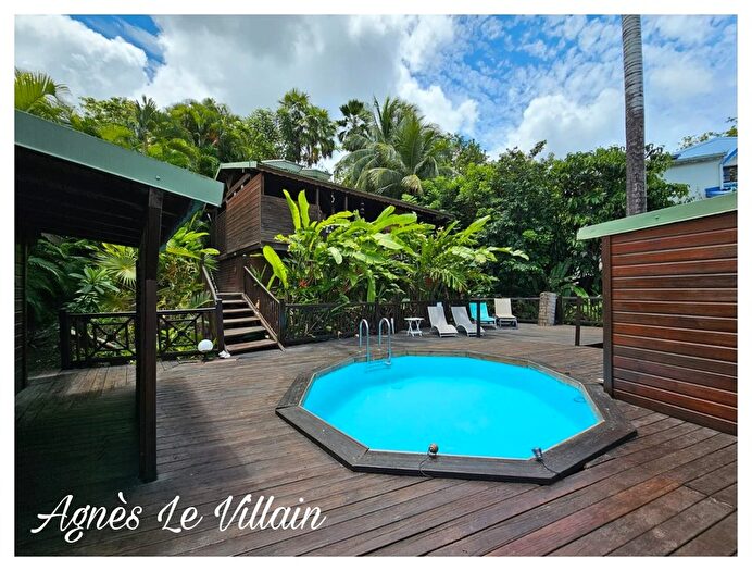 Maison à vendre - Deshaies - 11 pièces - 10 chambres