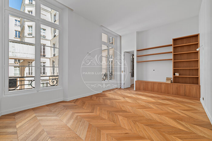 Paris 1er, Palais Royal - Appartement 2 pièces à vendre
