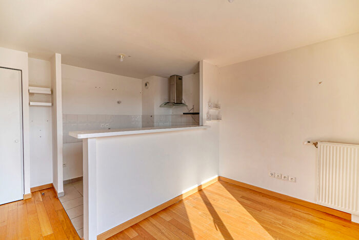 Appartement à vendre - Guyancourt, Le Pont du Routoir - 2 pièces - 1 chambre