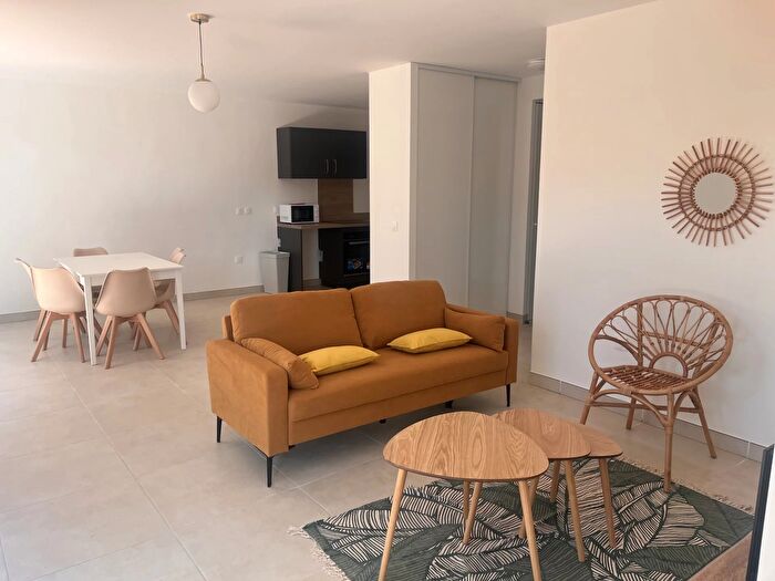 Maison 4 pièces à louer - Uzès