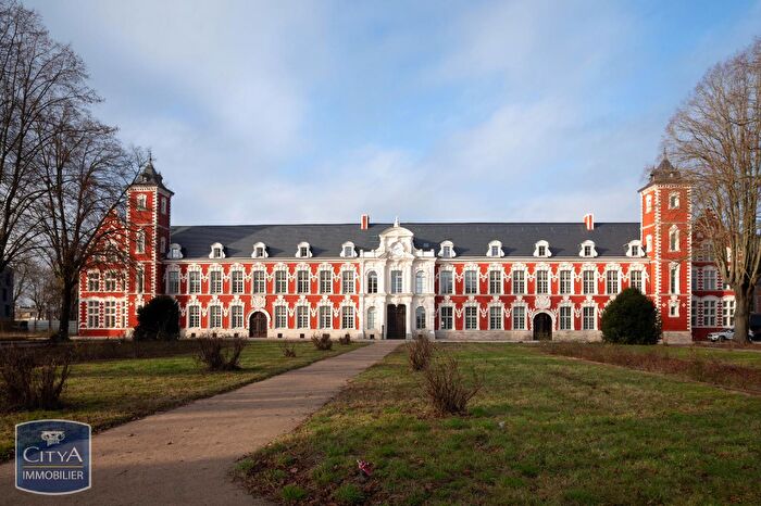 Appartement à louer - Seclin, Centre-ville - 4 pièces - 3 chambres