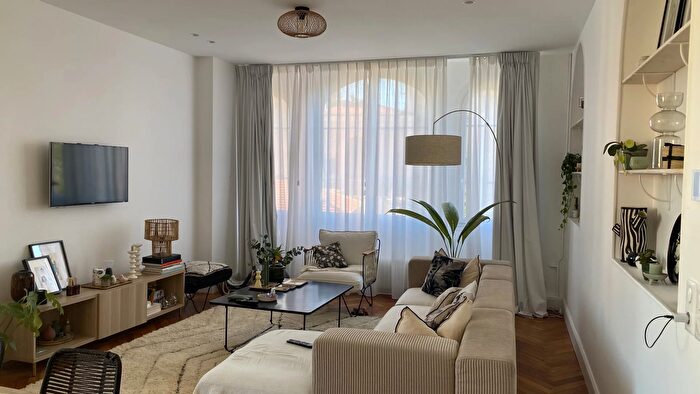 Appartement à louer - Nice, Fabron - 3 pièces - 2 chambres