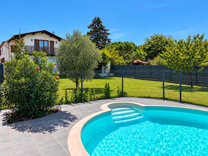 Maison 7 pièces à Brizambourg, à vendre
