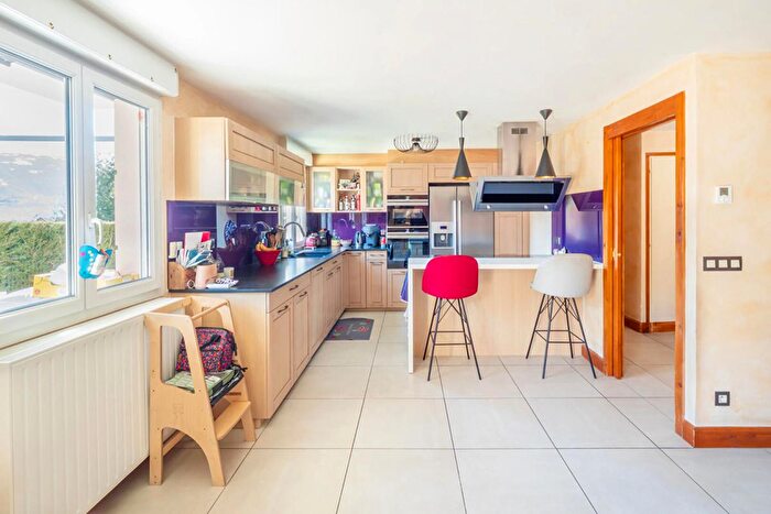 Appartement à vendre - Sallanches, Cayenne, Battoir - 5 pièces - 3 chambres