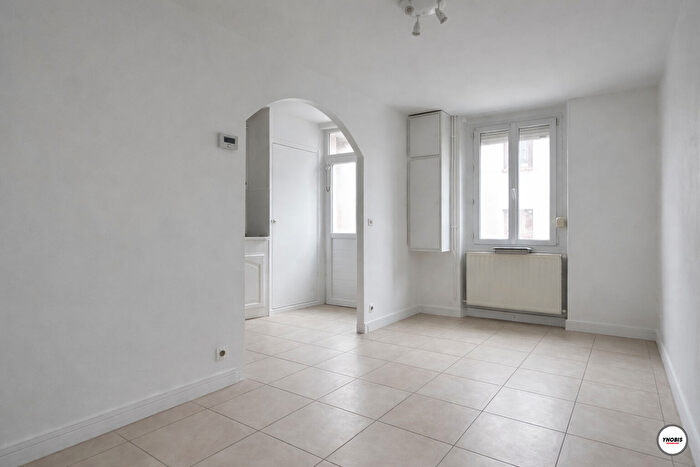 Maison à vendre - Limay, Centre-ville - 4 pièces - 3 chambres