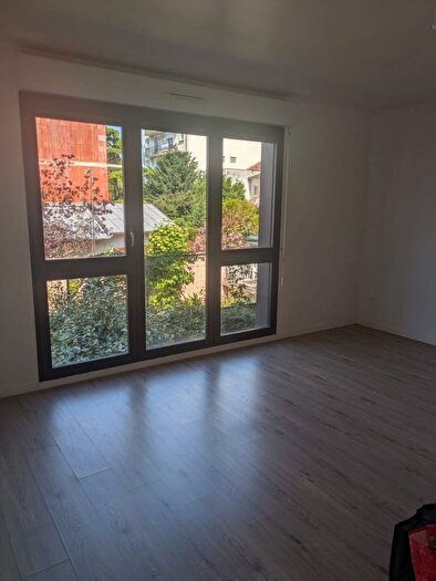 Appartement 2 pièces à louer à Ruffins-Théophile Sueur-Montreau-Le Morillon