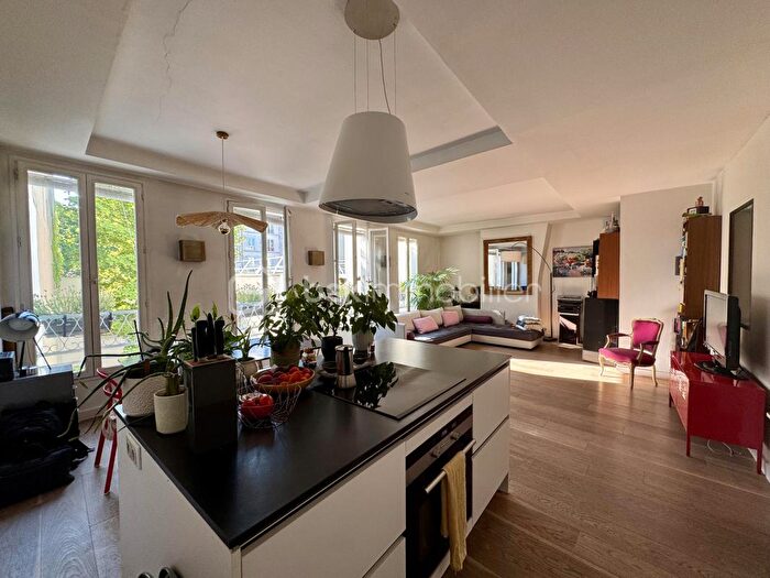 Appartement à vendre - Paris e , Lorette, Martyrs - 4 pièces - 2 chambres