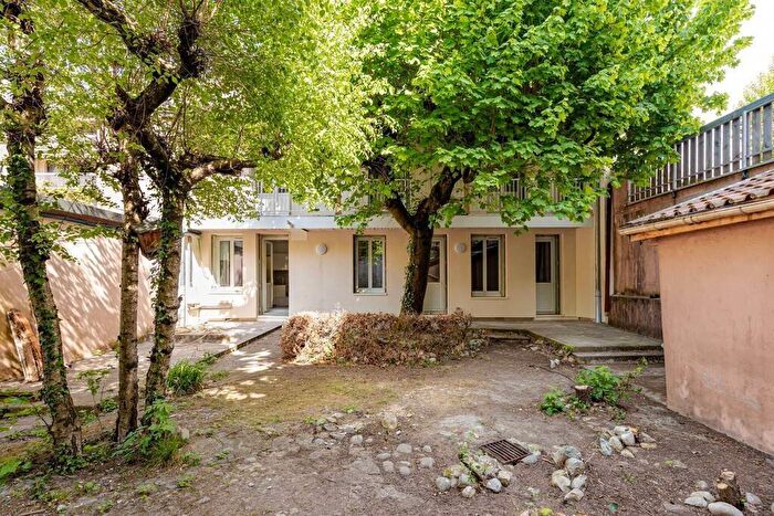 Maison 4 pièces à louer à Grenoble