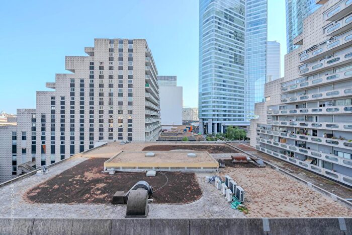 Courbevoie, Gambetta, La Défense - Appartement 5 pièces à vendre