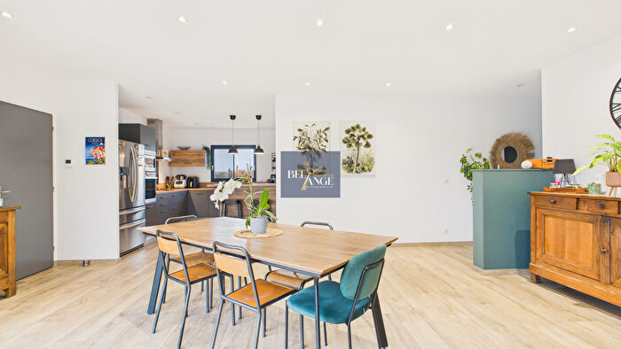 Maison à vendre - Beaulieu - 5 pièces - 3 chambres