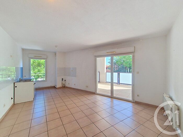 Saint-Martin-de-Crau : Appartement 3 pièces à vendre