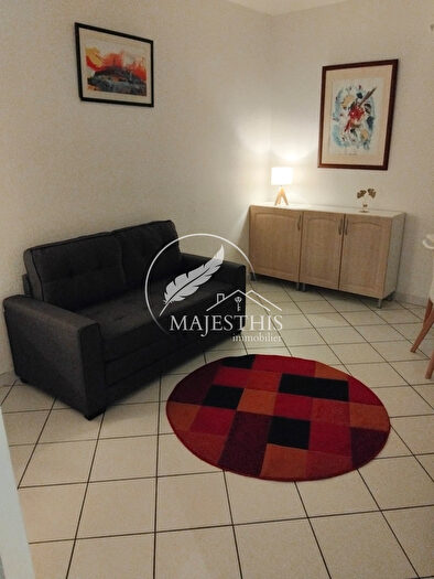 Appartement 1 pièce à louer à Bormes-les-Mimosas, Fontêtes, Bastide Neuve, Patelin