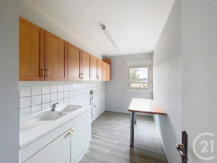 Appartement à vendre - Vittel - 3 pièces - 2 chambres