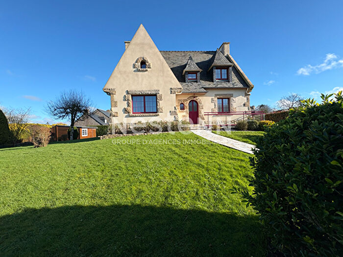 Maison à vendre - Penguily - 7 pièces - 5 chambres