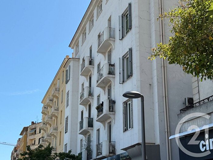 Appartement 3 pièces à louer à Ajaccio