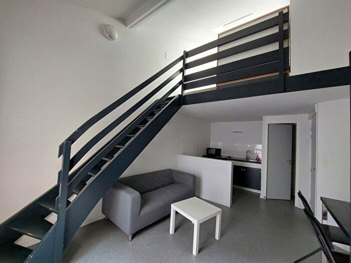 Appartement 1 pièce à louer - Saint-Étienne, Centre-ville, Peuple, Chavanelle