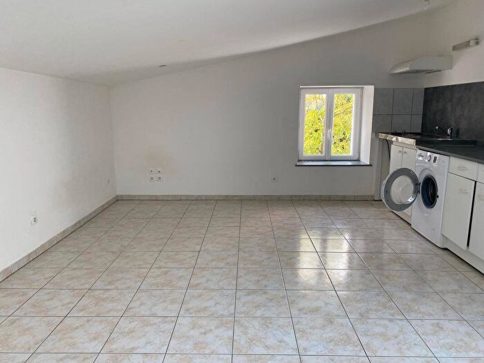 Centre, Neufchâteau - Appartement 1 pièce à louer