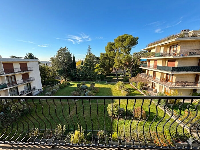 Appartement 5 pièces à vendre - Aix-en-Provence, Val Saint-André