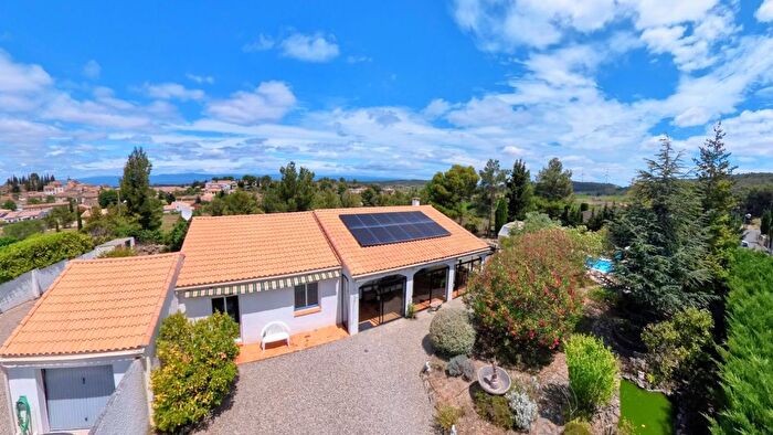 Maison à vendre - Montbrun-des-Corbières - 5 pièces - 3 chambres