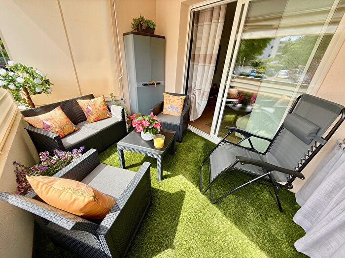 Appartement à vendre - Cavalaire-sur-Mer, Pierrugues, Mannes, Canissons - 2 pièces - 1 chambre