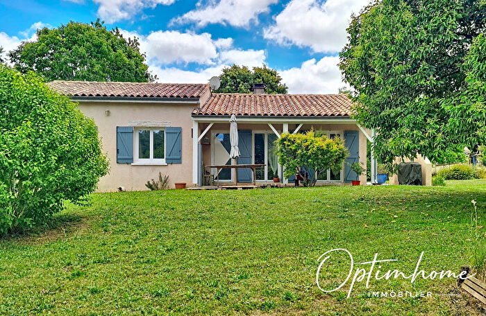 Maison 5 pièces à Sainte-Colombe-de-Villeneuve, à vendre
