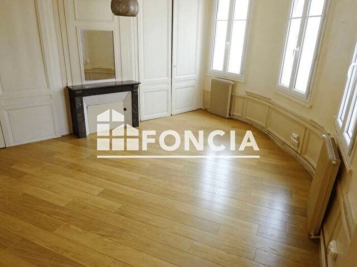 Saint Marc-Croix de Pierre-Saint Nicaise, Rouen : Appartement 2 pièces à louer