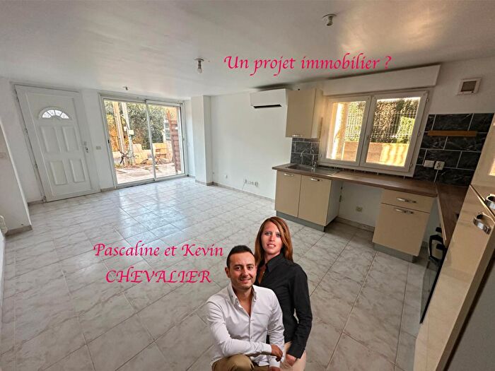 Appartement à vendre - Rognac - 3 pièces - 2 chambres