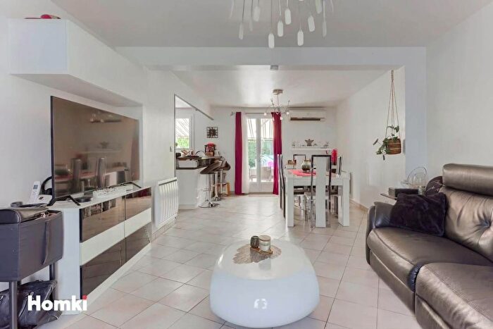 Maison 7 pièces à vendre à Combs-la-Ville, Bois l'Evèque