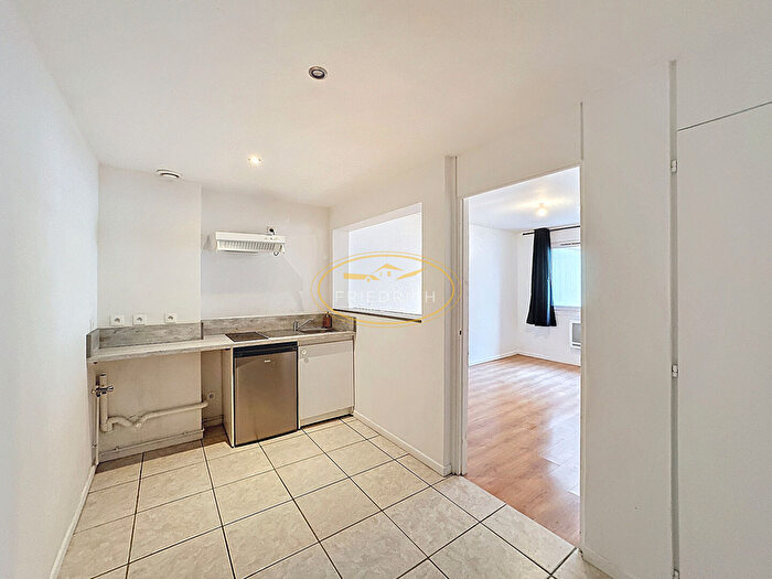 Appartement à louer - Commercy - 2 pièces - 1 chambre