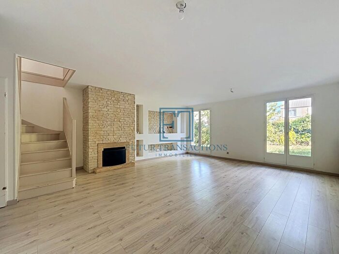 Maison 5 pièces à Élancourt, Clé Saint-Pierre, Pissaloup, La Revanche, à vendre