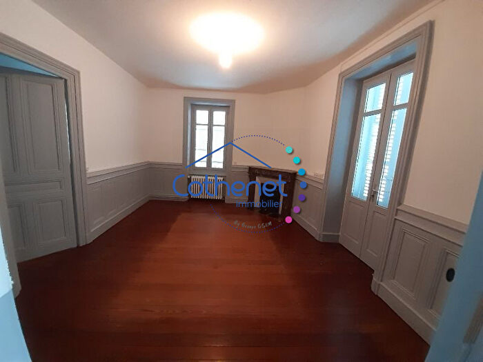 Appartement 4 pièces à louer - Cours-la-Ville