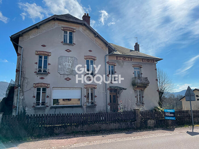 Maison 10 pièces à Mesvres, à vendre
