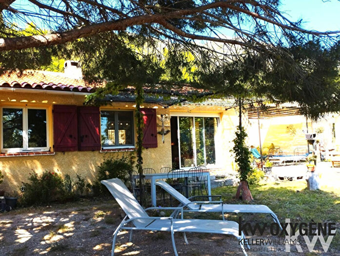 Maison à vendre - Lesquerde - 4 pièces - 3 chambres