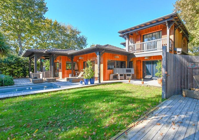 Maison à vendre - Lège-Cap-Ferret - 8 pièces - 6 chambres